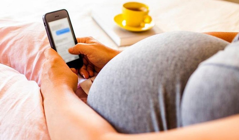 Sóng điện thoại ảnh hưởng đến thai nhi và trẻ sơ sinh như thế nào ...